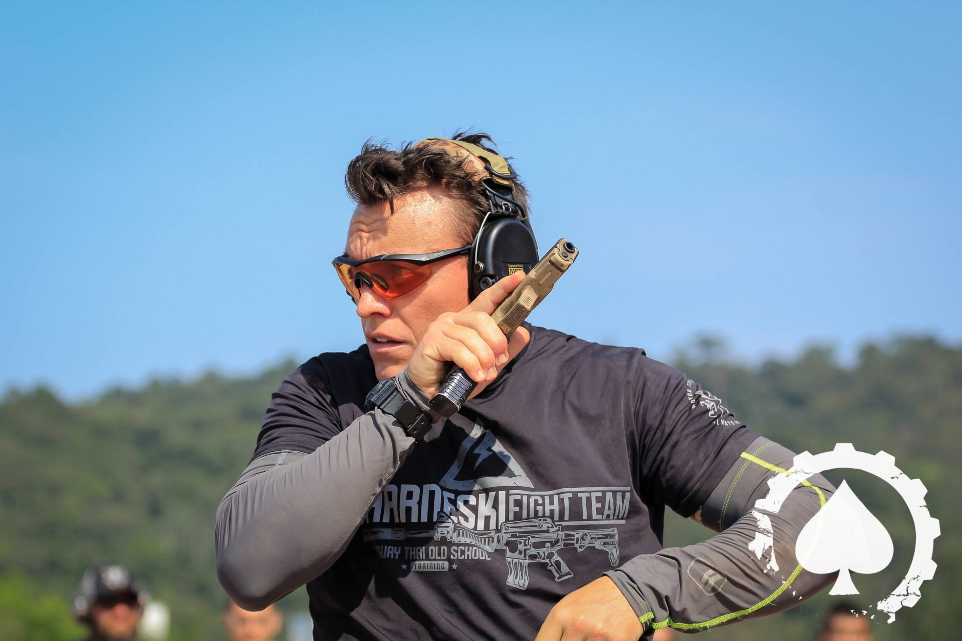 A FALÁCIA DO SPEED ROCK - InfoArmas | O Maior portal sobre armas da ...